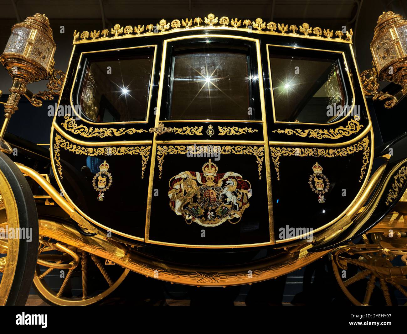 State coach, built for built for Queen Elizabeth II and her diamond ...