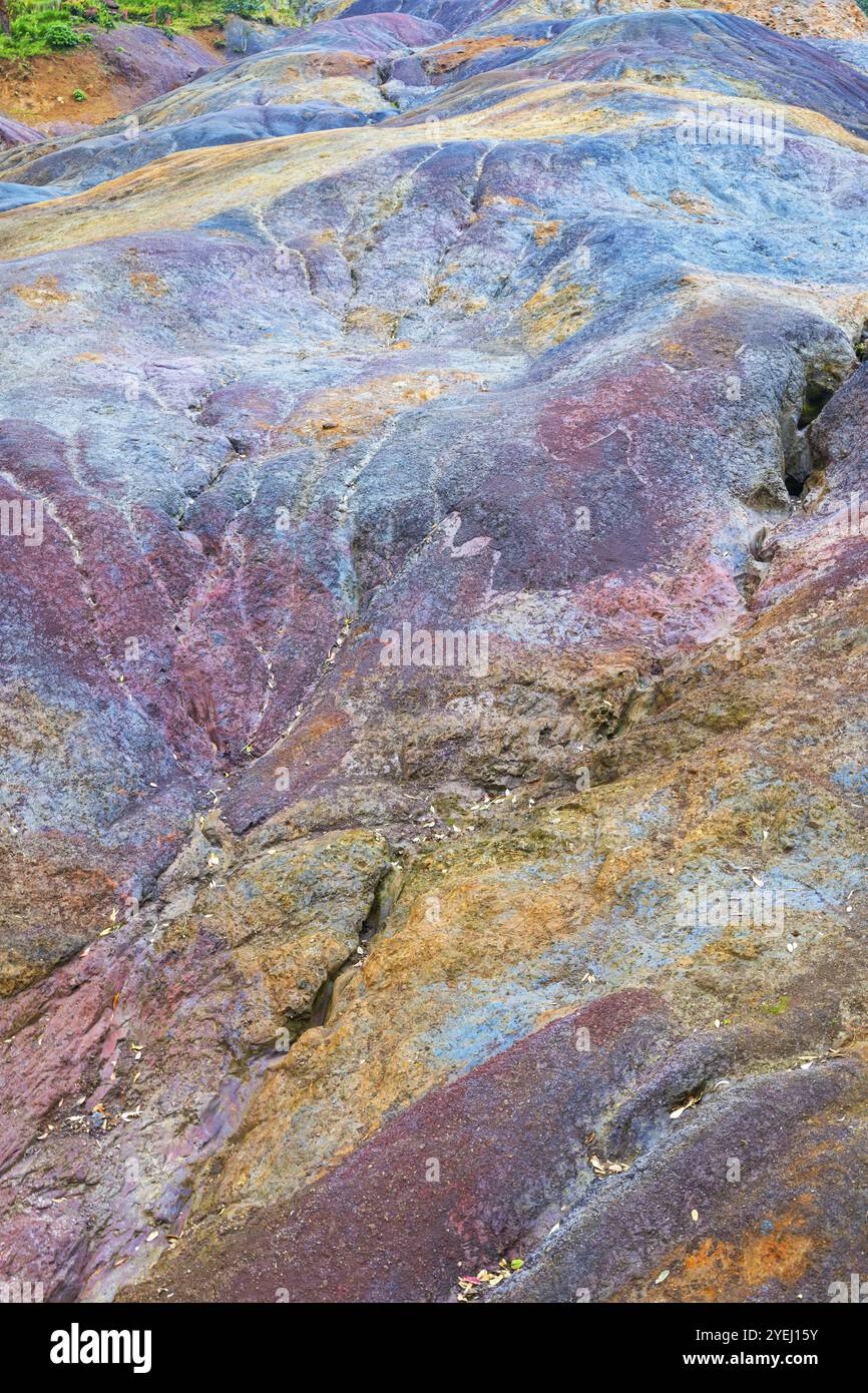 23 coloured earth nature park, 23 coloured earth Park, La Vallee des ...