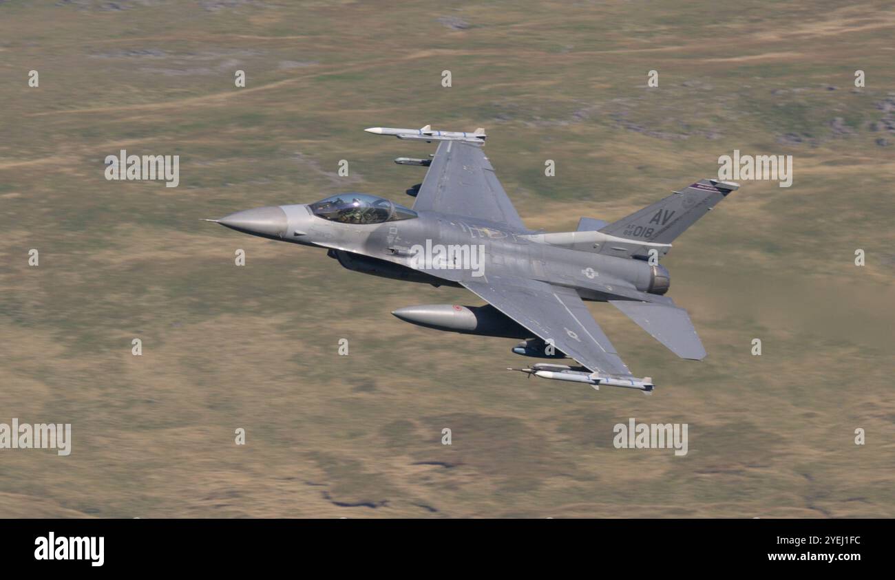 F-16CM Fighting Falcon aircraft from the 510th Fighter Squadron known ...