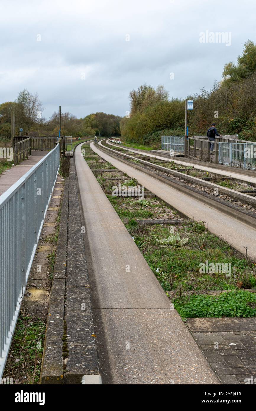 The Cambridgeshire Guided Busway passing through RSPB Fen Drayton Lakes ...
