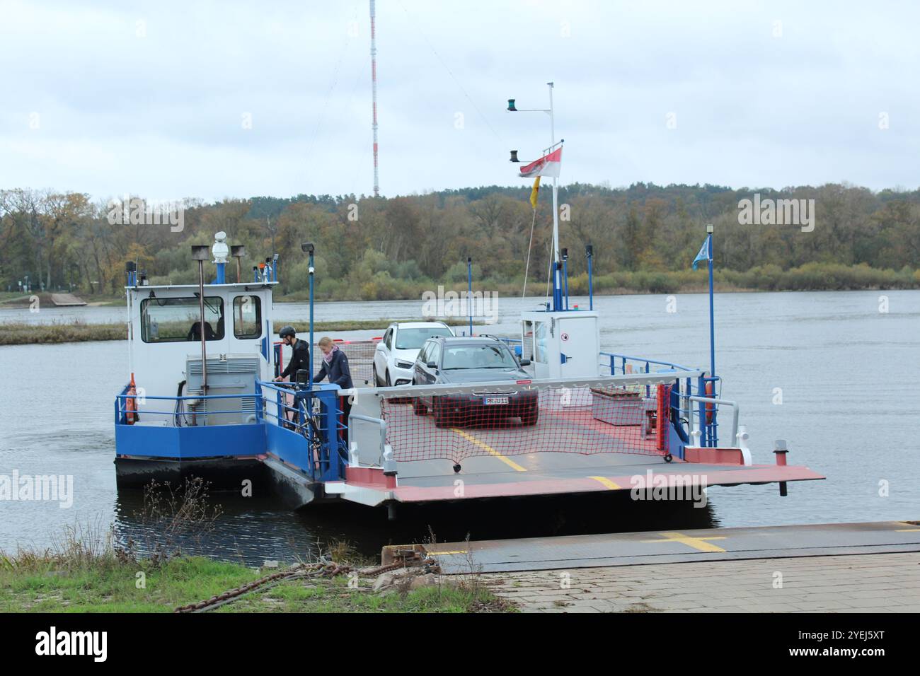 Lenzen, Germany. 30th Oct, 2024. The ferry "Westprignitz" docks at the ...