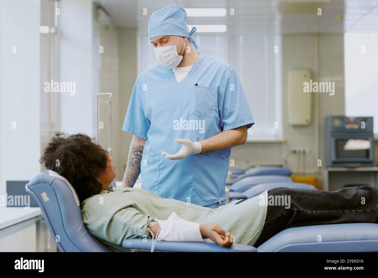 Reclining chair blood hi-res stock photography and images - Alamy