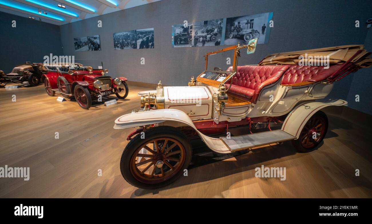 Bonhams, London, UK. 31st Oct, 2024. Bonhams|Cars’ annual Golden Age of ...