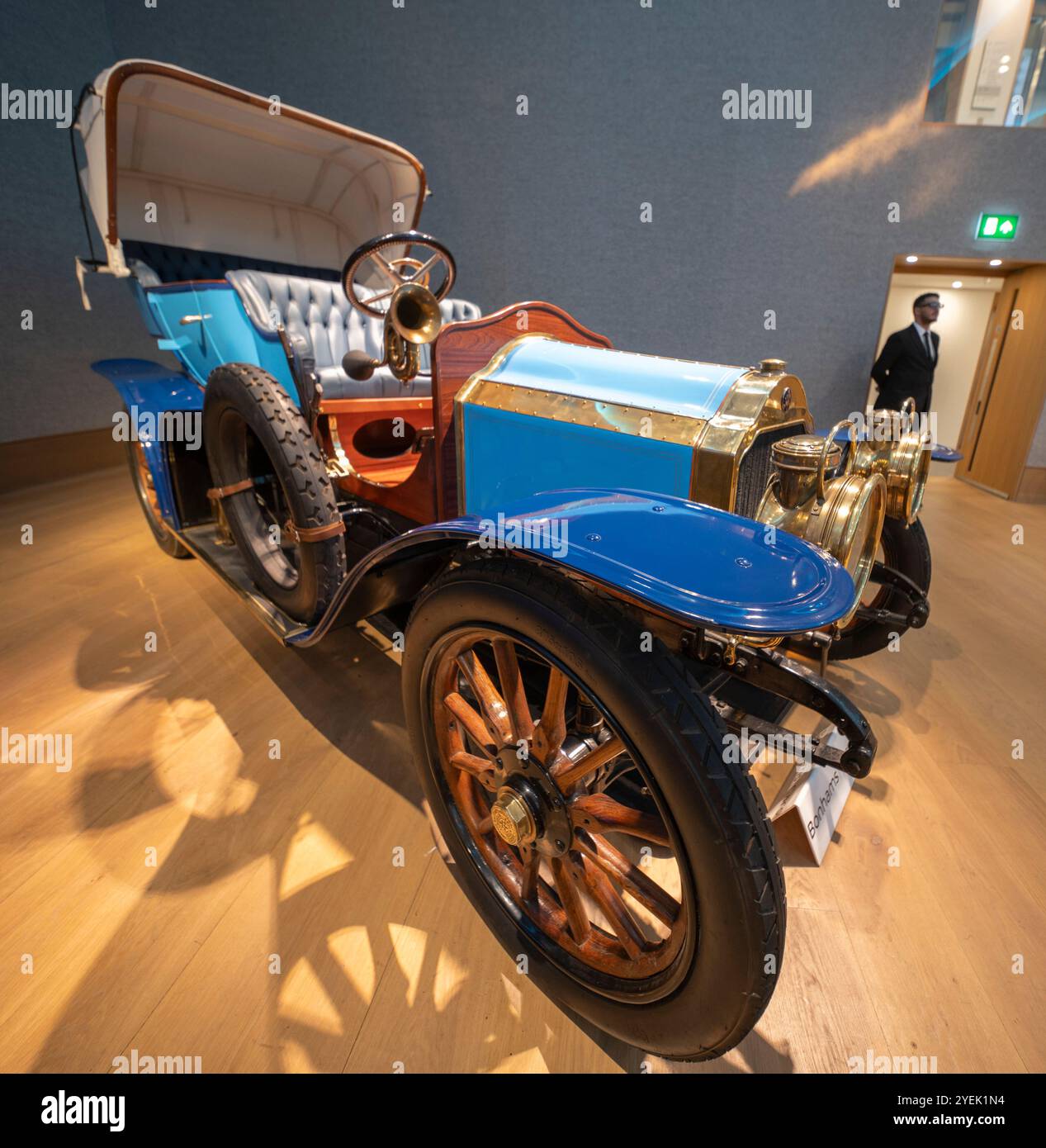 Veteran cars hi-res stock photography and images - Alamy