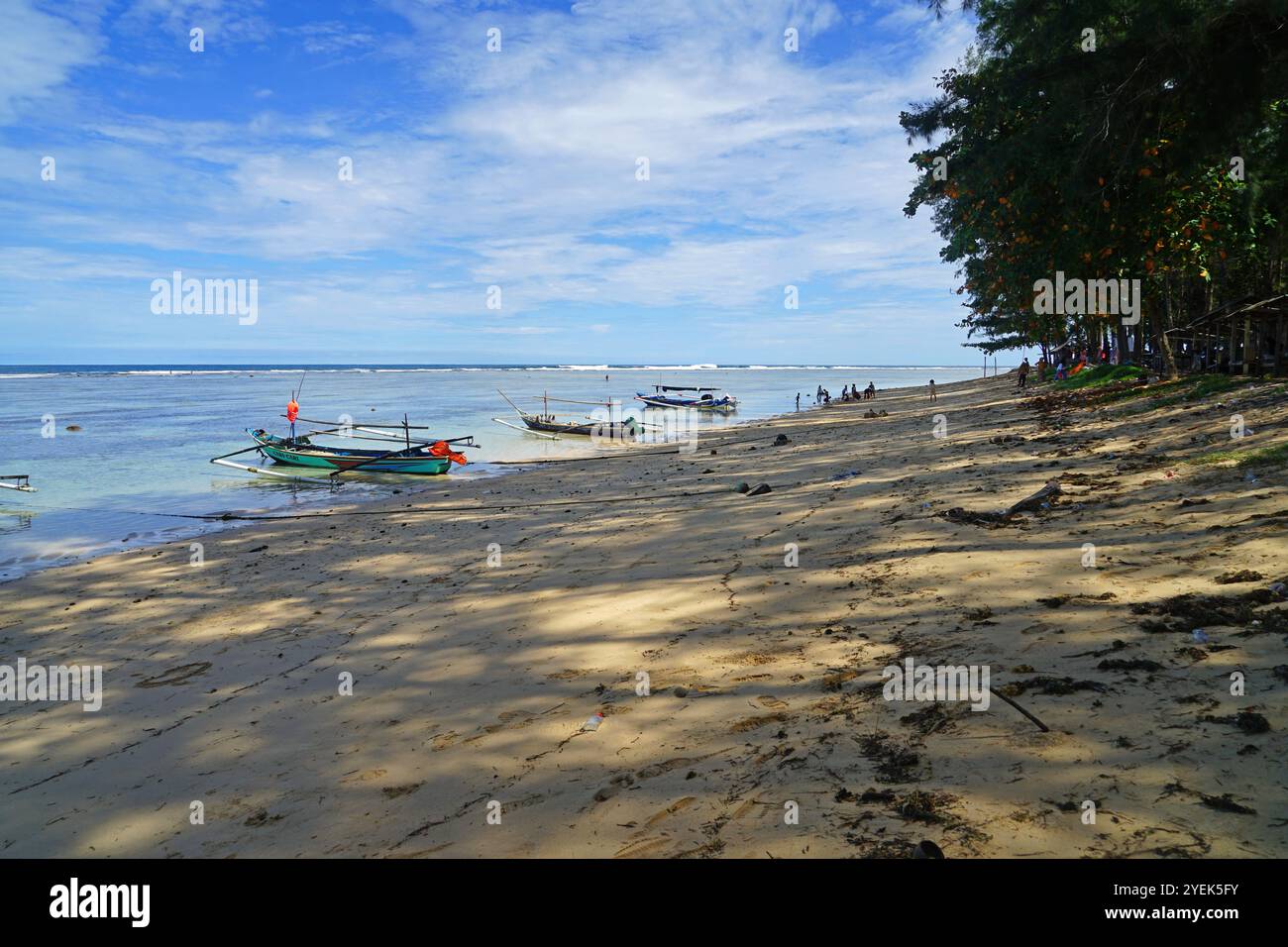 Pantai Laguna Beach, Kaur, Bengkulu, Sumatera, Indonesia Stock Photo ...