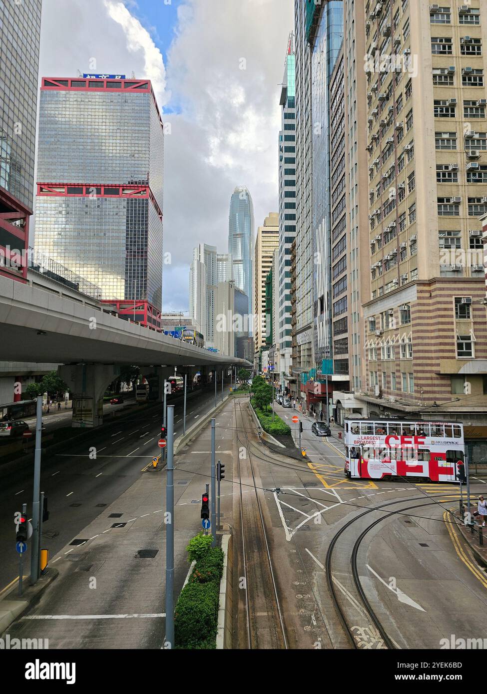The Sun Tak Centre on Connaught Rd W in Sheung Wan, Hong Kong Stock ...