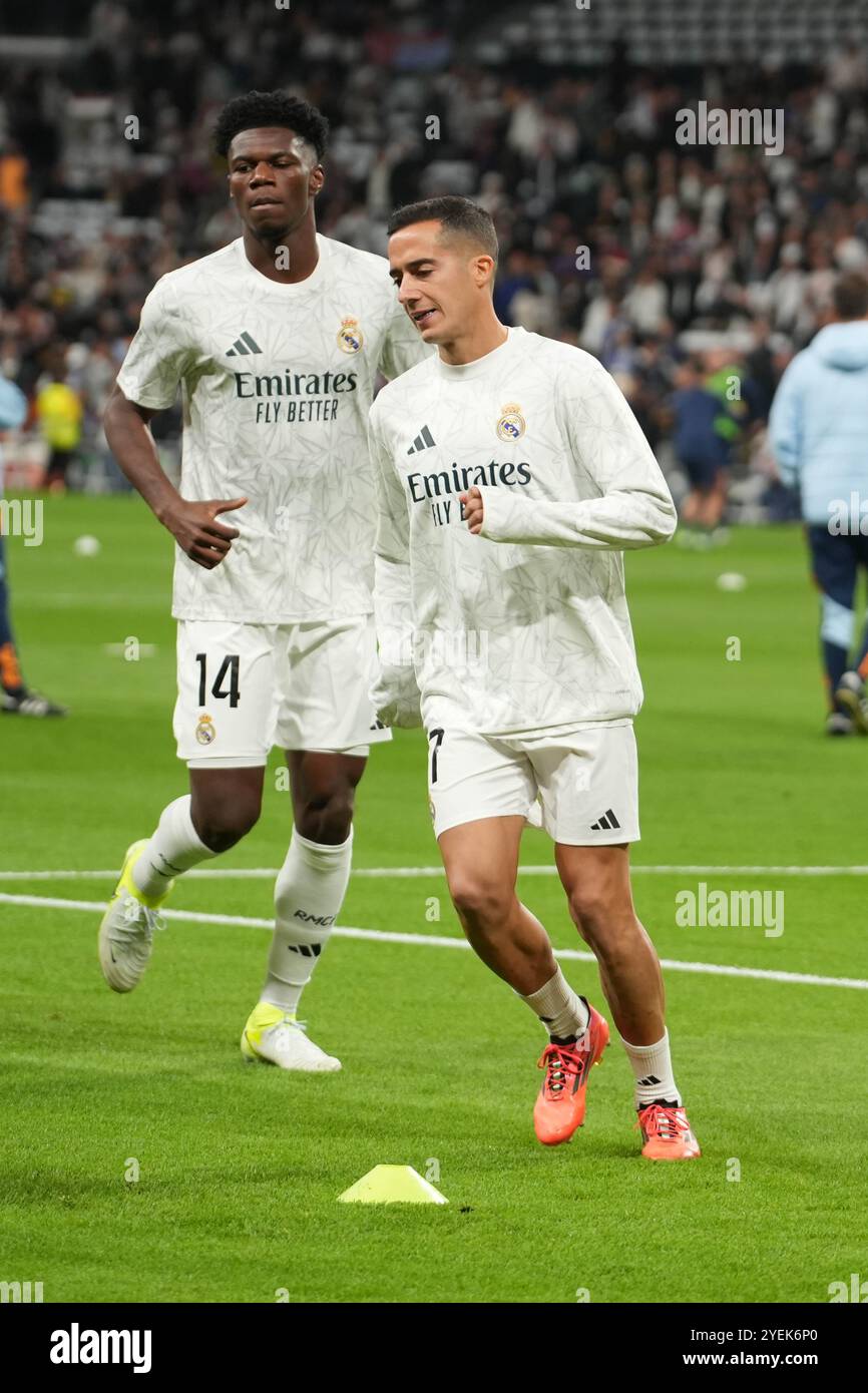 Lucas Vázquez and Aurélien Tchouaméni of Real Madrid during the Spanish ...