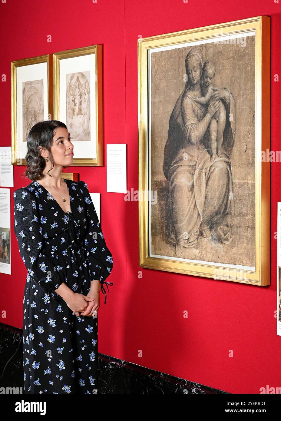 The King's Gallery London 31 Oct 2024. Admiring the works on display ...