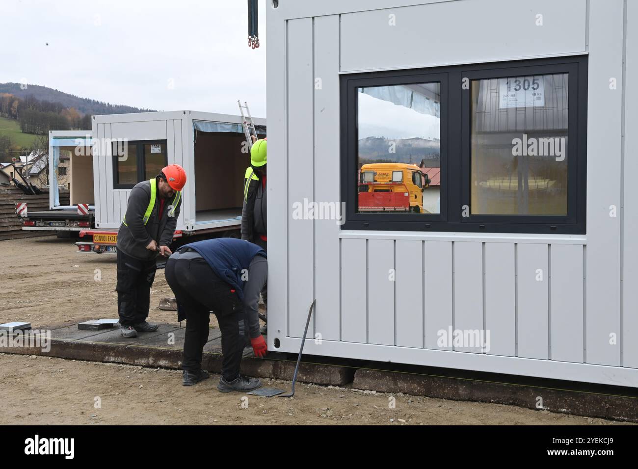 Temporary modules hi-res stock photography and images - Alamy