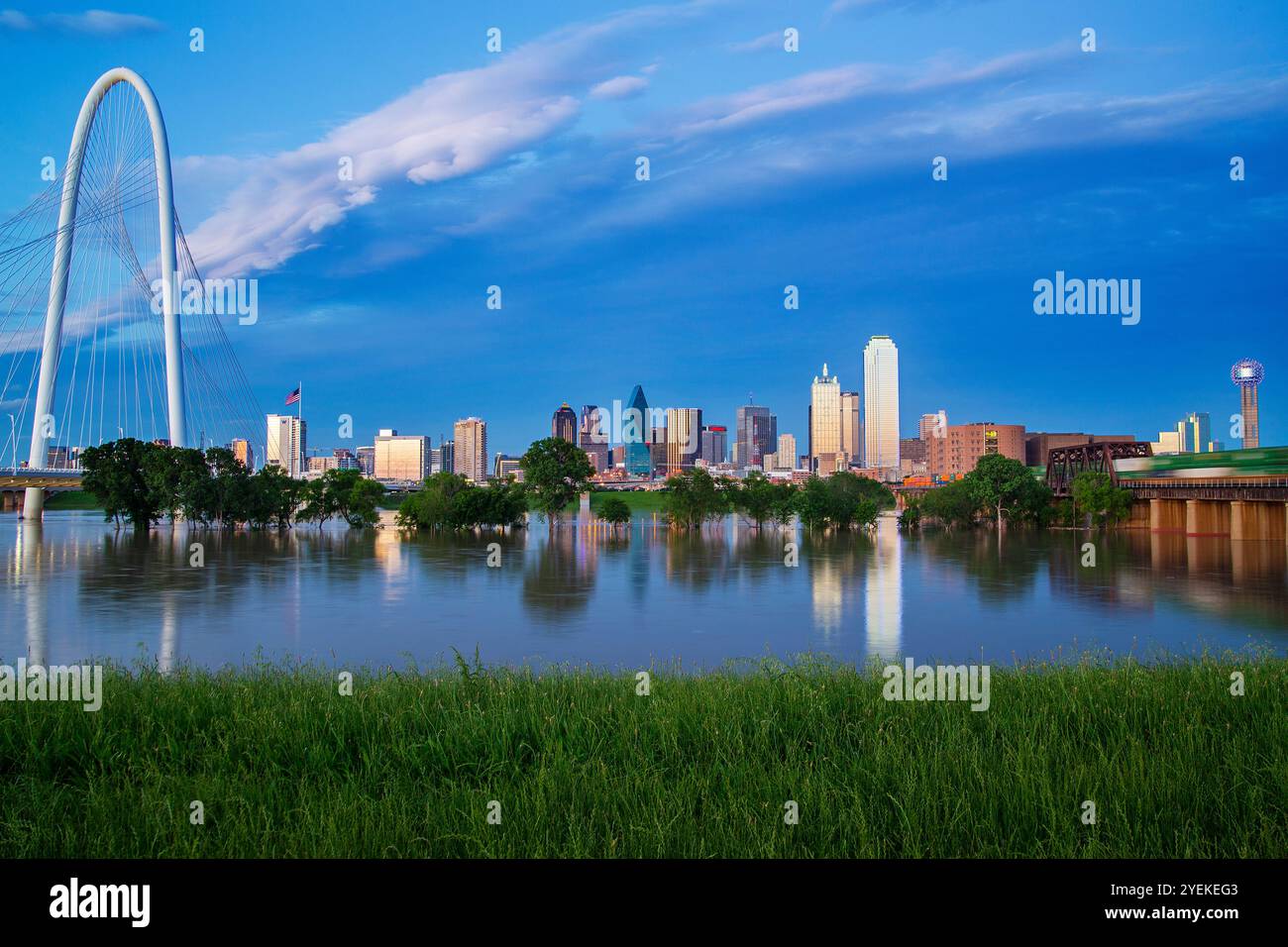 Flood levee hi-res stock photography and images - Alamy