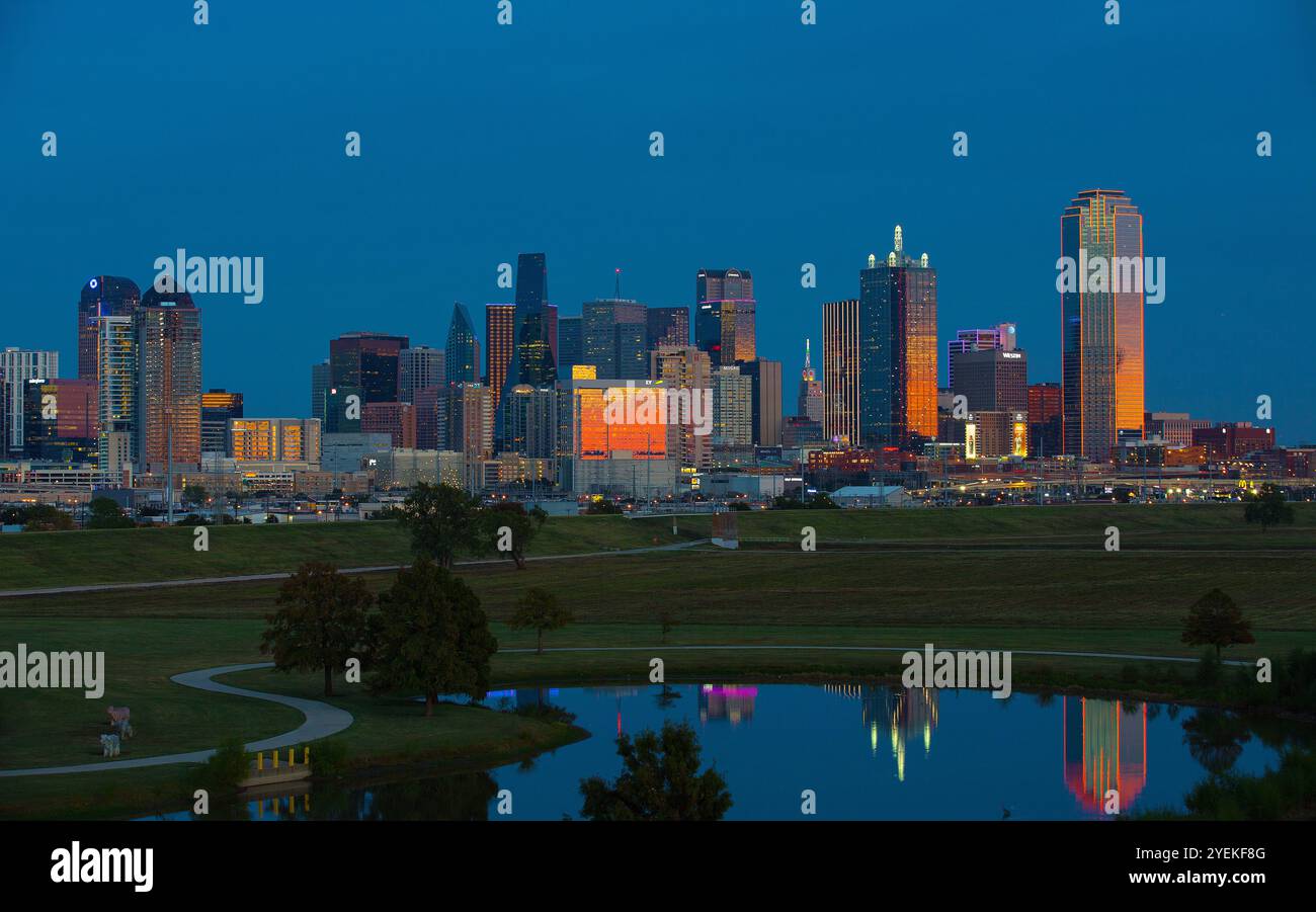 Scenic View of The Downtown Dallas Skyline From Trammell Crow Park With ...