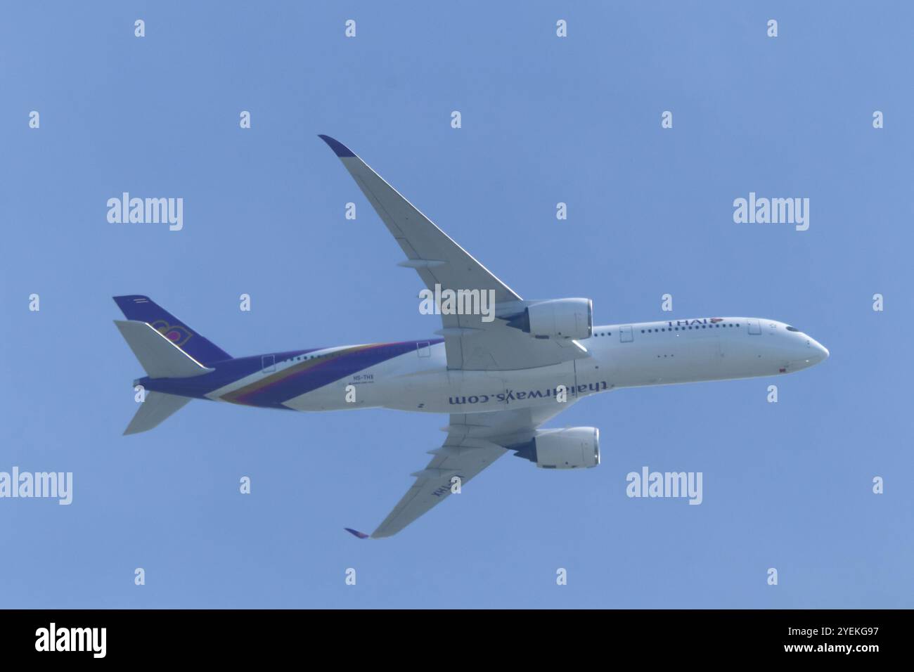 Hs thx hi-res stock photography and images - Alamy