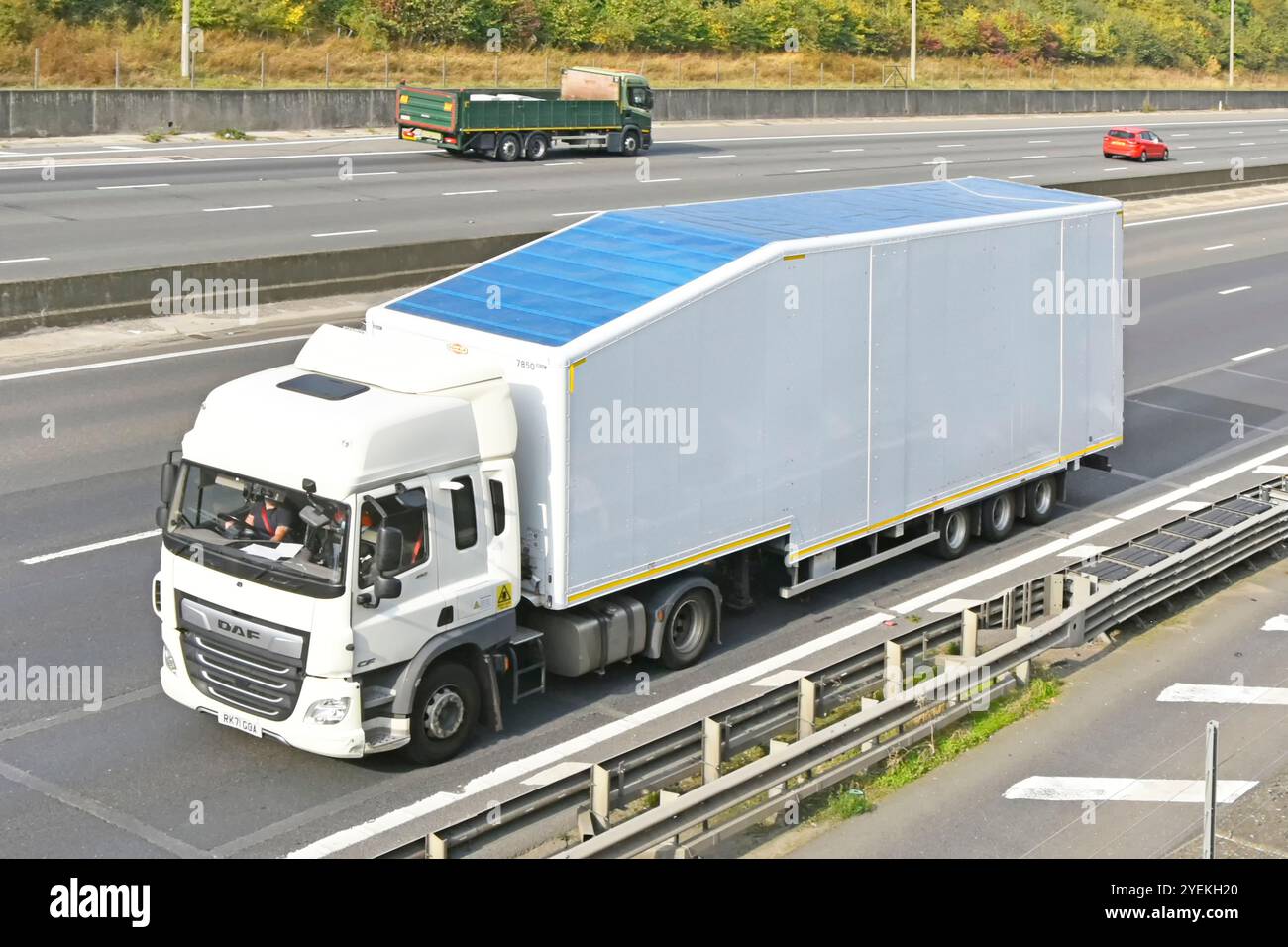 Rigid body streamlined hi-res stock photography and images - Alamy