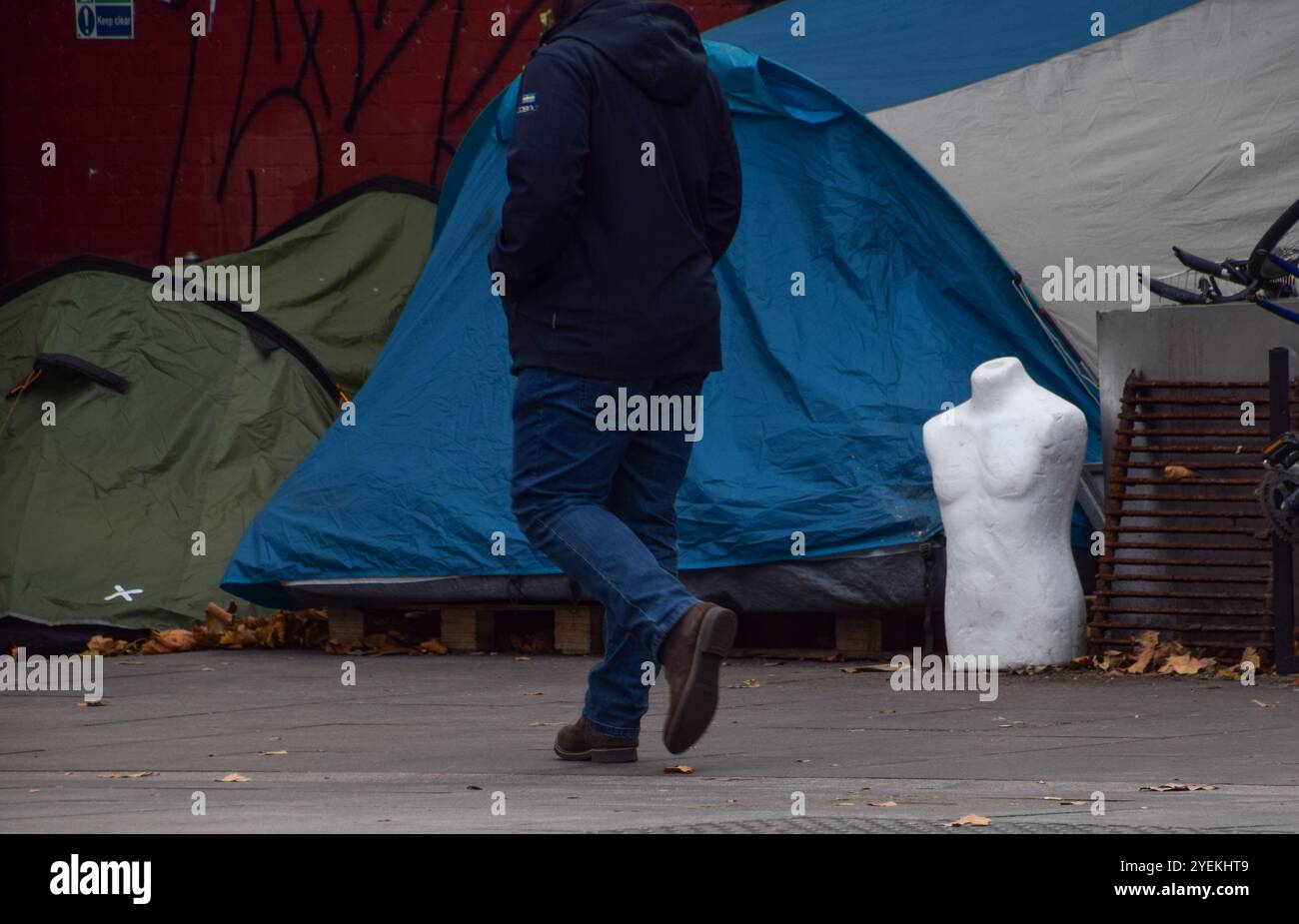 London, England, UK. 31st Oct, 2024. Tents on Tottenham Court Road as ...