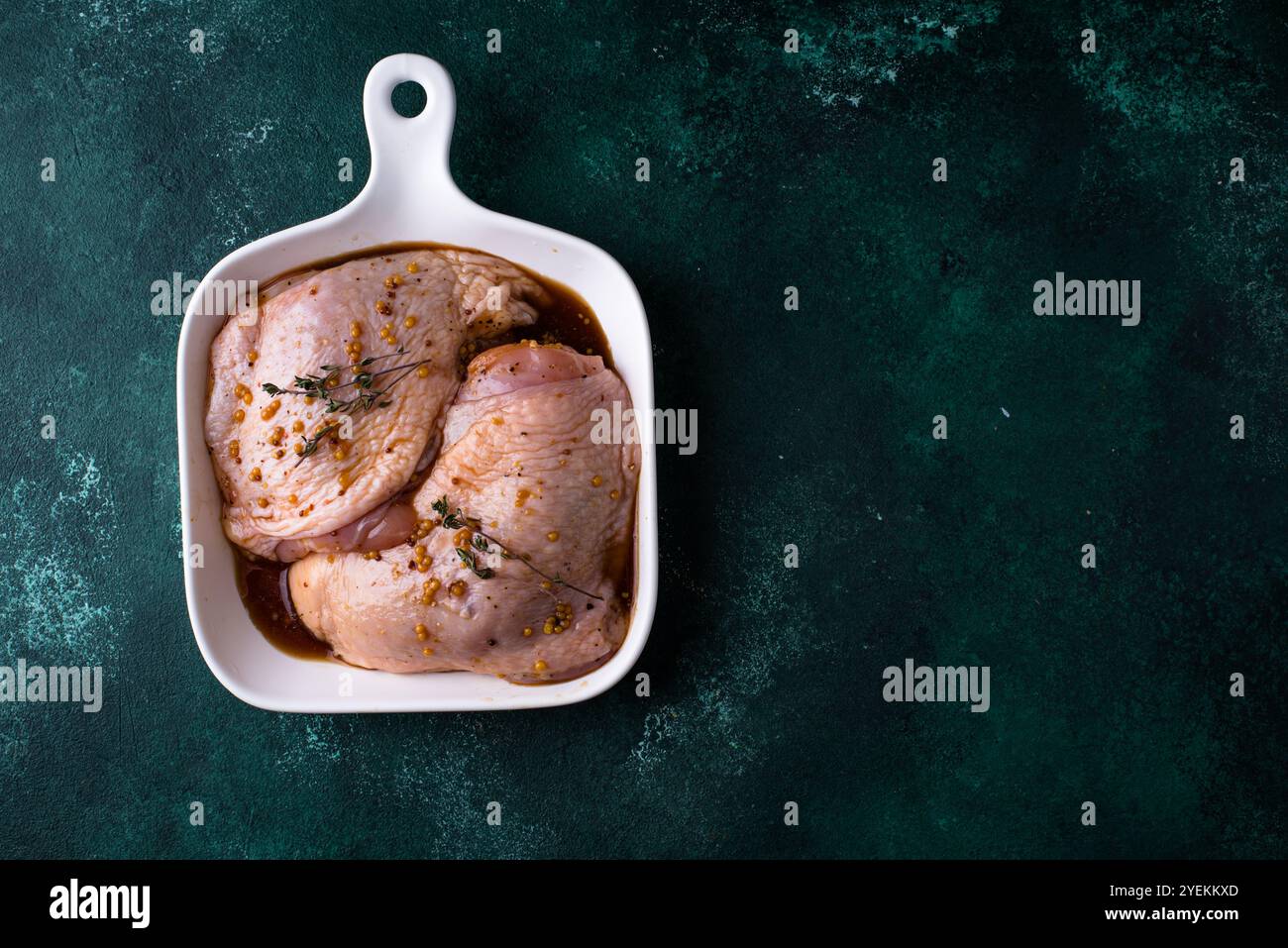 Savory roasted pork chops on tray Stock Photo - Alamy