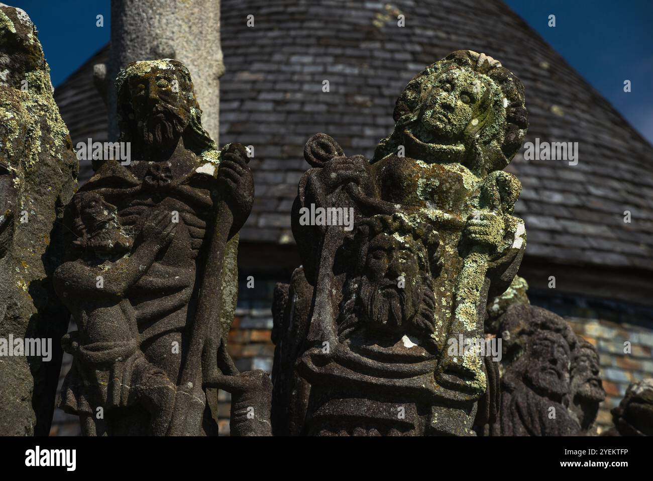 Jesus frees a Just Soul from Limbo (left) and Veronica with the Holy ...