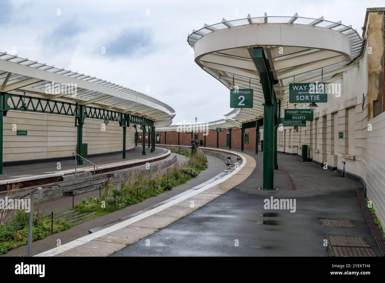 Folkstone harbour old station Stock Photo - Alamy