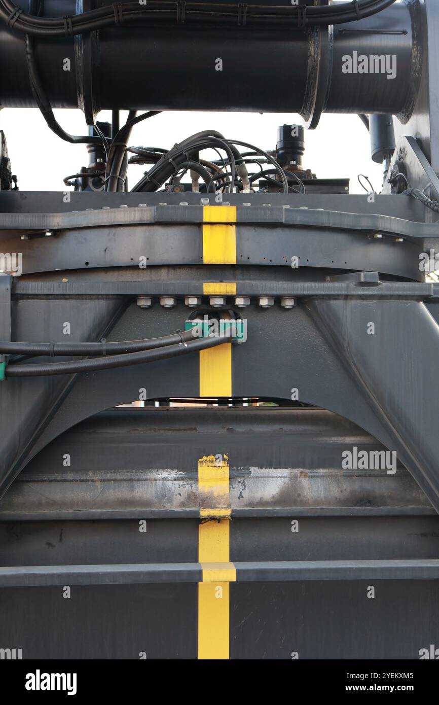 Stacker crane hi-res stock photography and images - Alamy