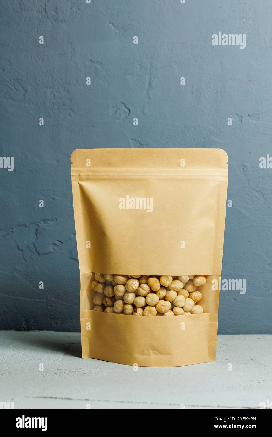 Empty bag nuts hi-res stock photography and images - Alamy