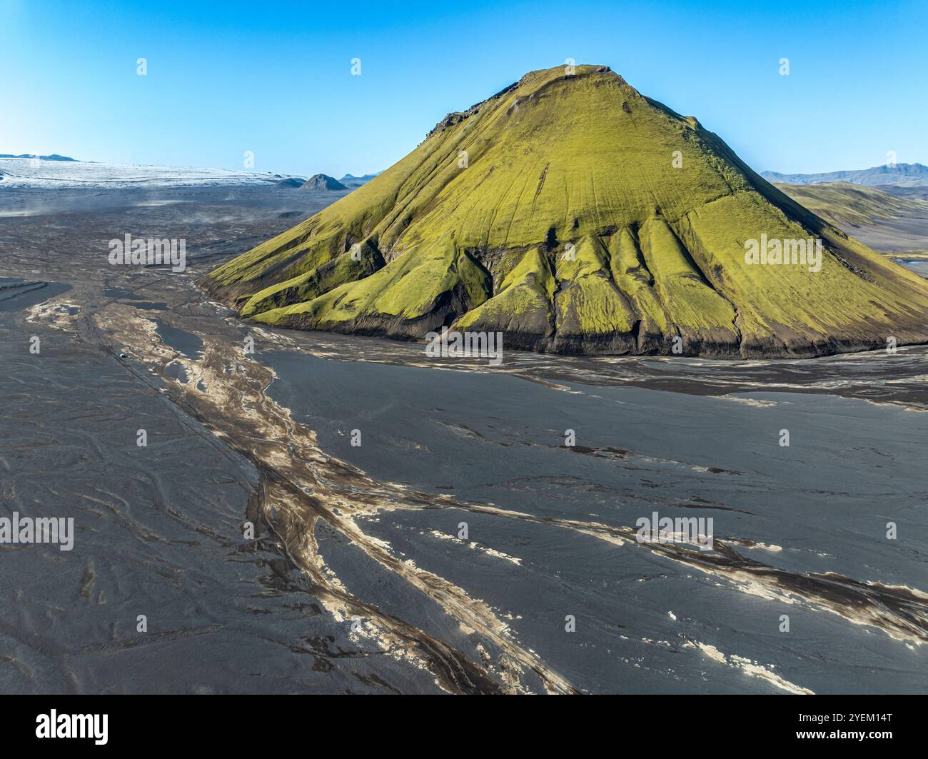 Maelifell volcano hi-res stock photography and images - Alamy