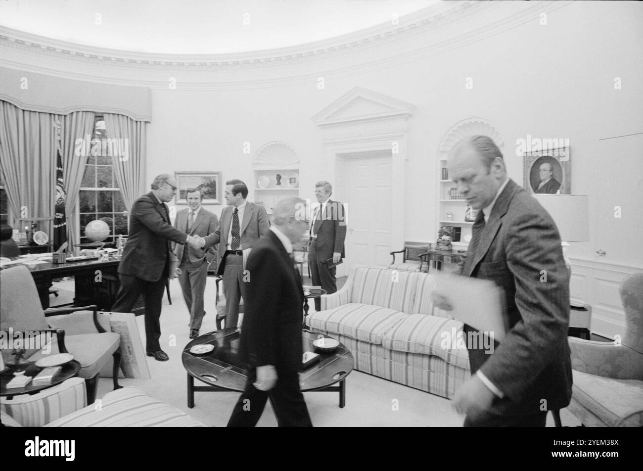 1975 to 1980 Black and White Stock Photos & Images - Alamy