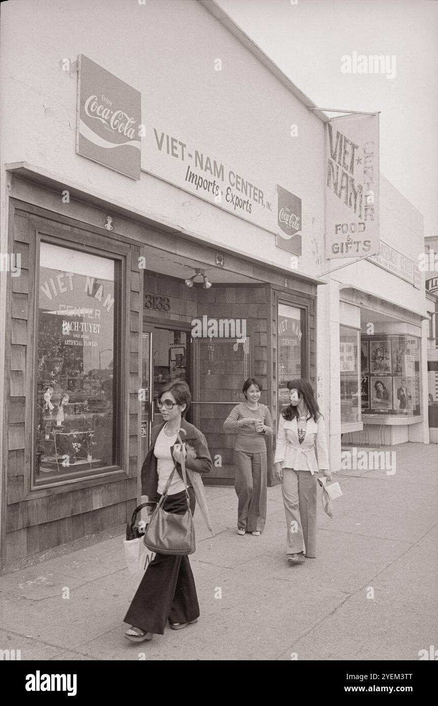 Vietnamese store in arlington hi-res stock photography and images - Alamy