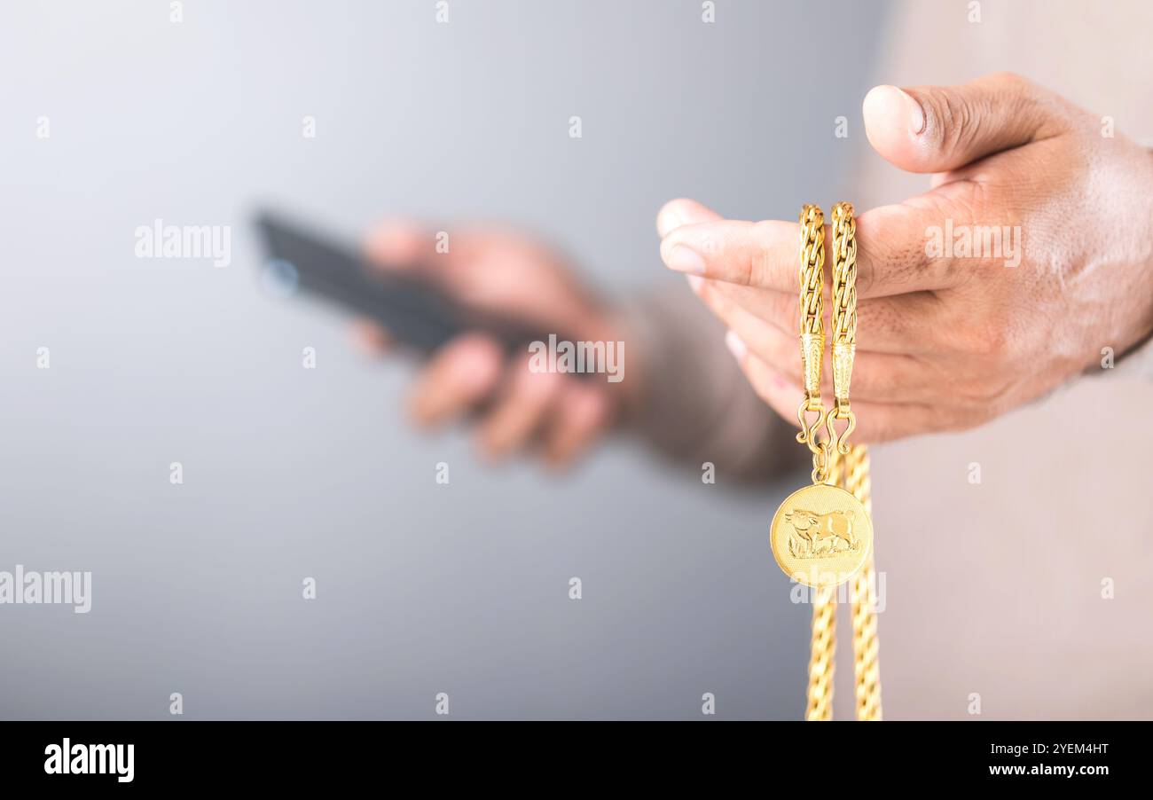 Marketcheck hi-res stock photography and images - Alamy