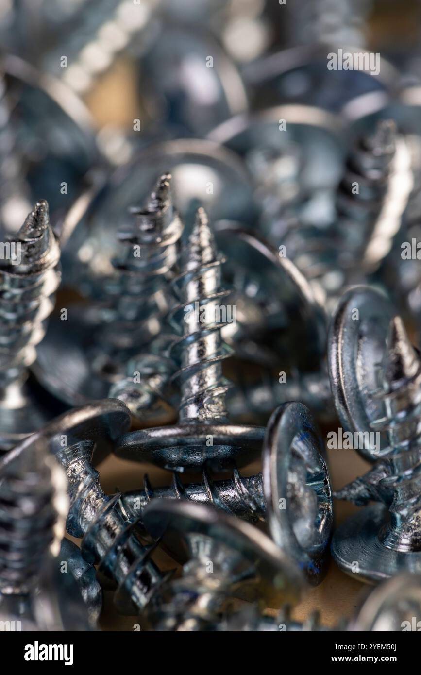 steel self-tapping screws for fixing wooden objects, galvanized self ...