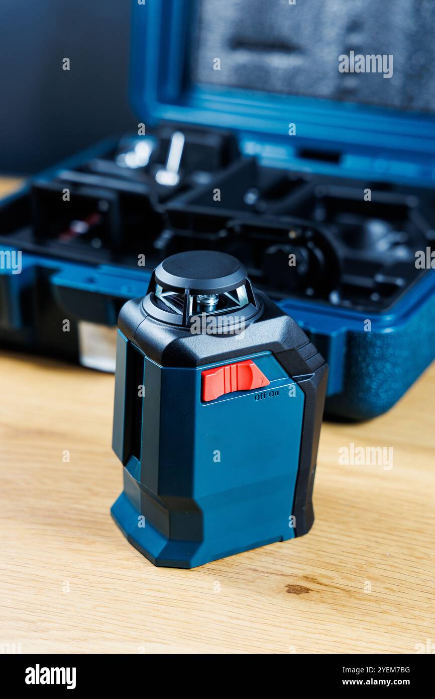 Battery hand power tools cordless jigsaw hi-res stock photography and ...