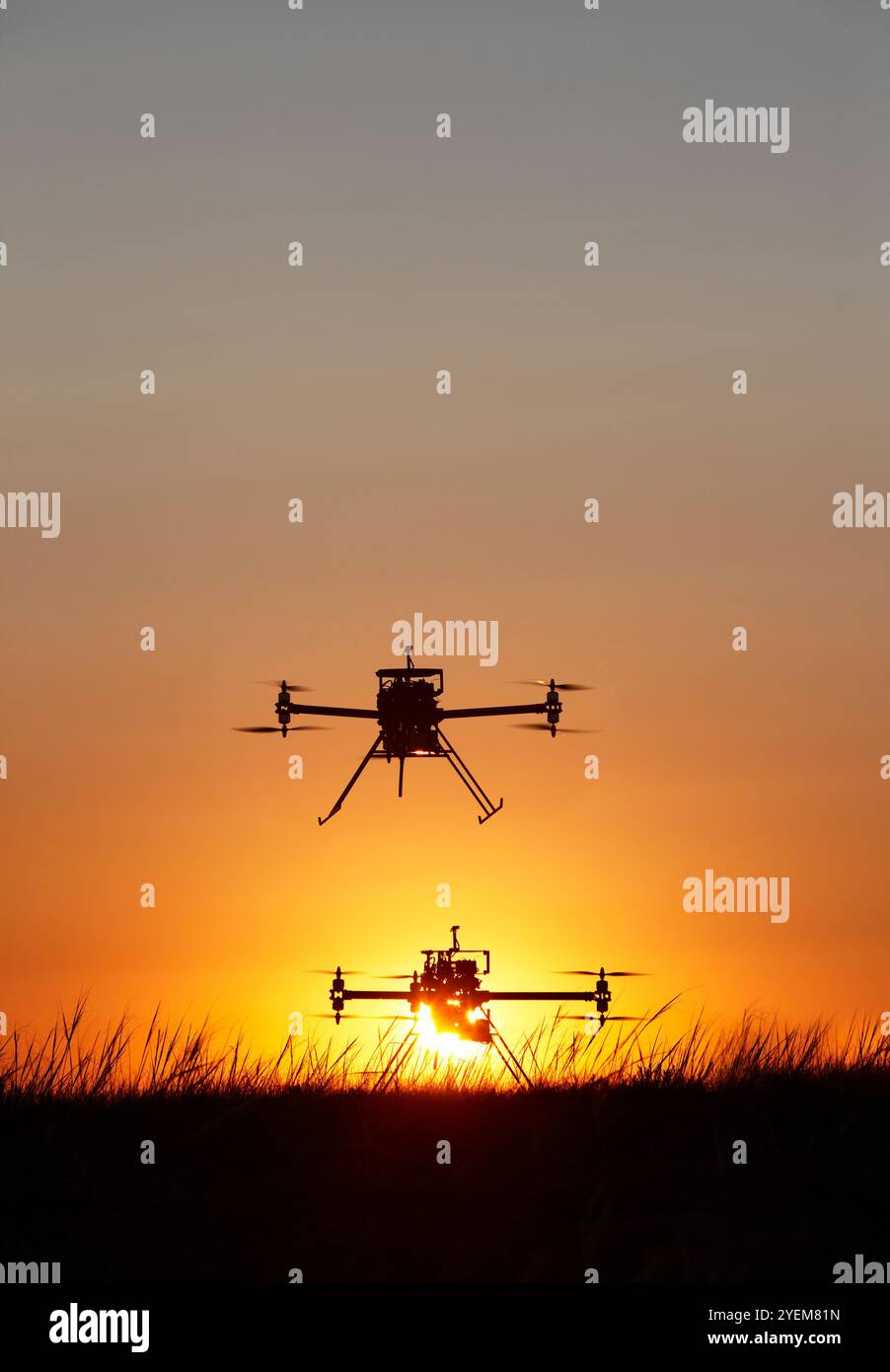 Machine swarming hi-res stock photography and images - Alamy