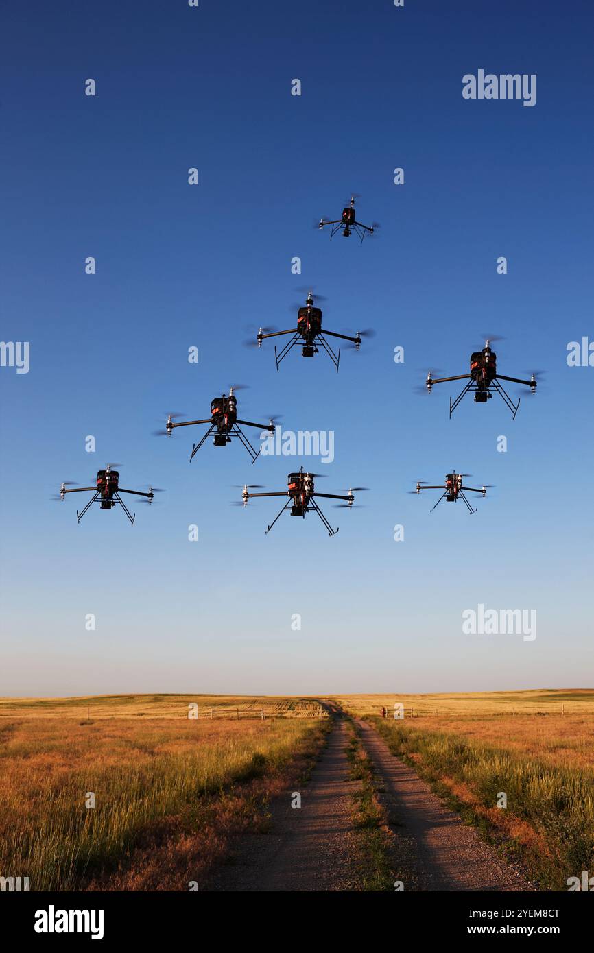 Machine swarming hi-res stock photography and images - Alamy