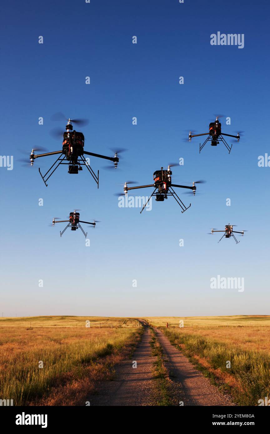 Machine swarming hi-res stock photography and images - Alamy