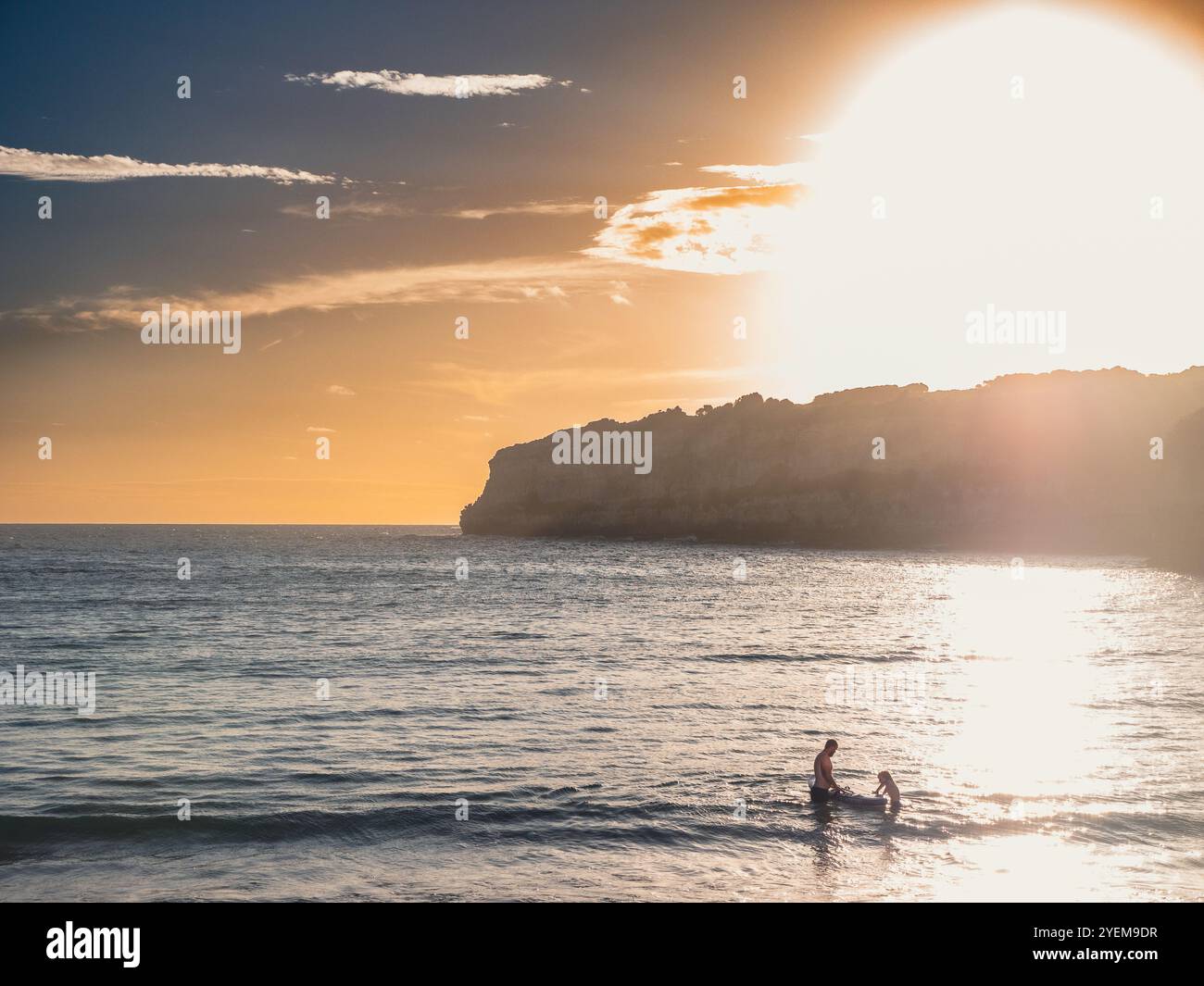 Stunning coastal cliffs and waves along Australia’s Great Ocean Road in ...