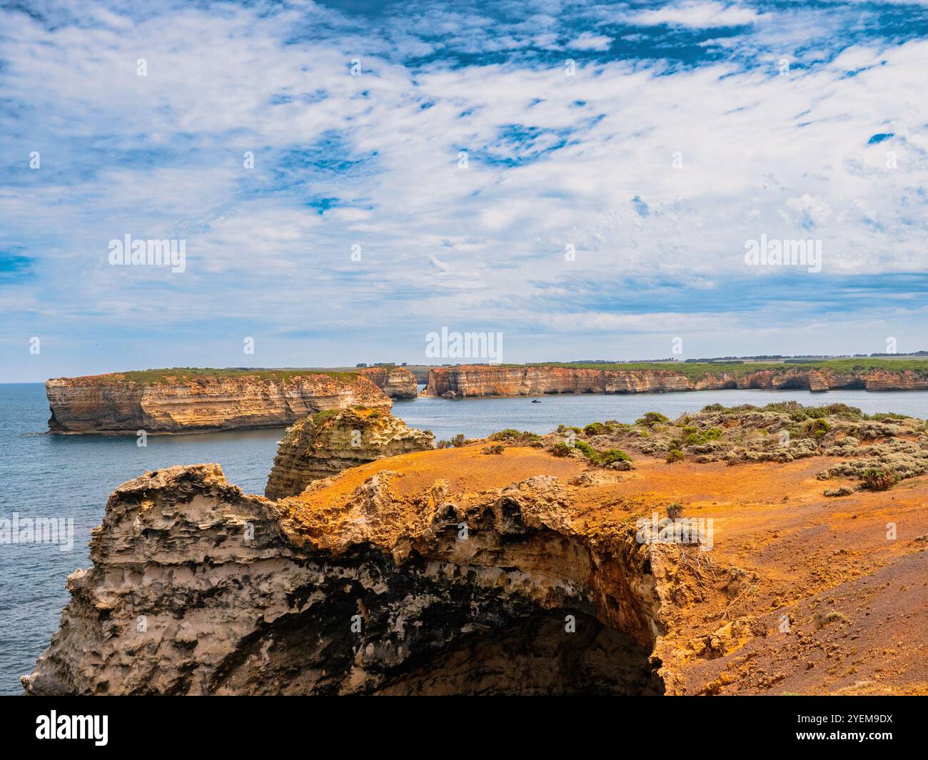 Stunning coastal cliffs and waves along Australia’s Great Ocean Road in ...
