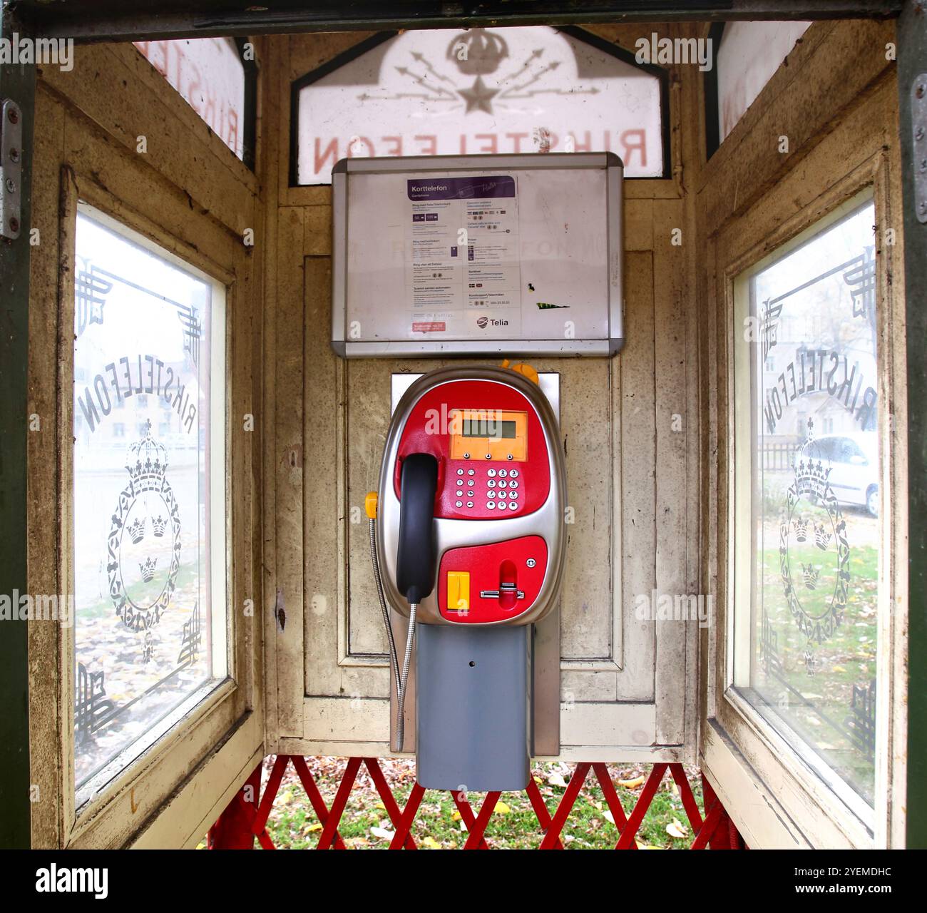 An old phone booth, Vadstena, Sweden Stock Photo - Alamy