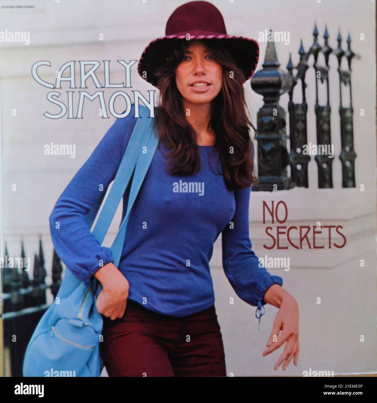 Carly Simon - No Secrets - Original Vinyl Cover Stock Photo - Alamy