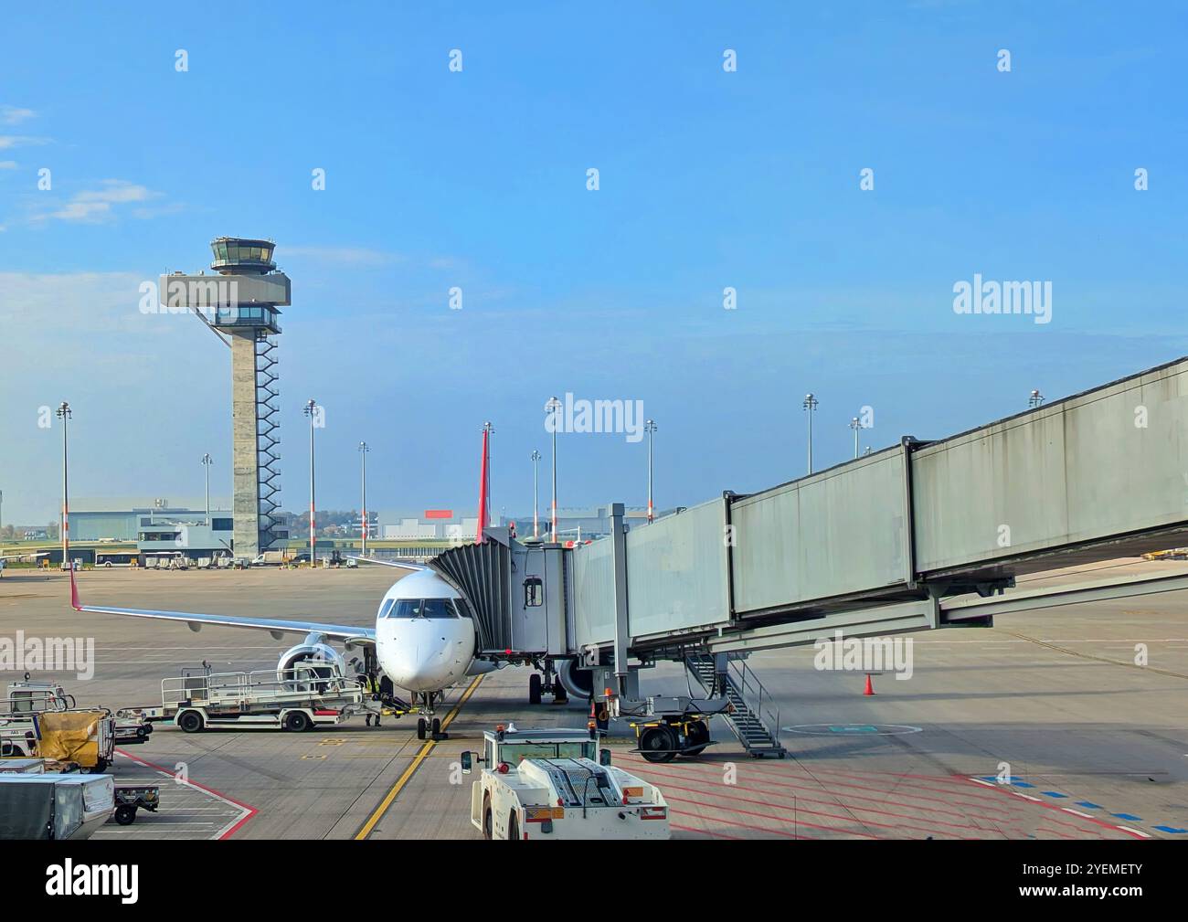 Aircraft at airport terminal gate Stock Photo - Alamy