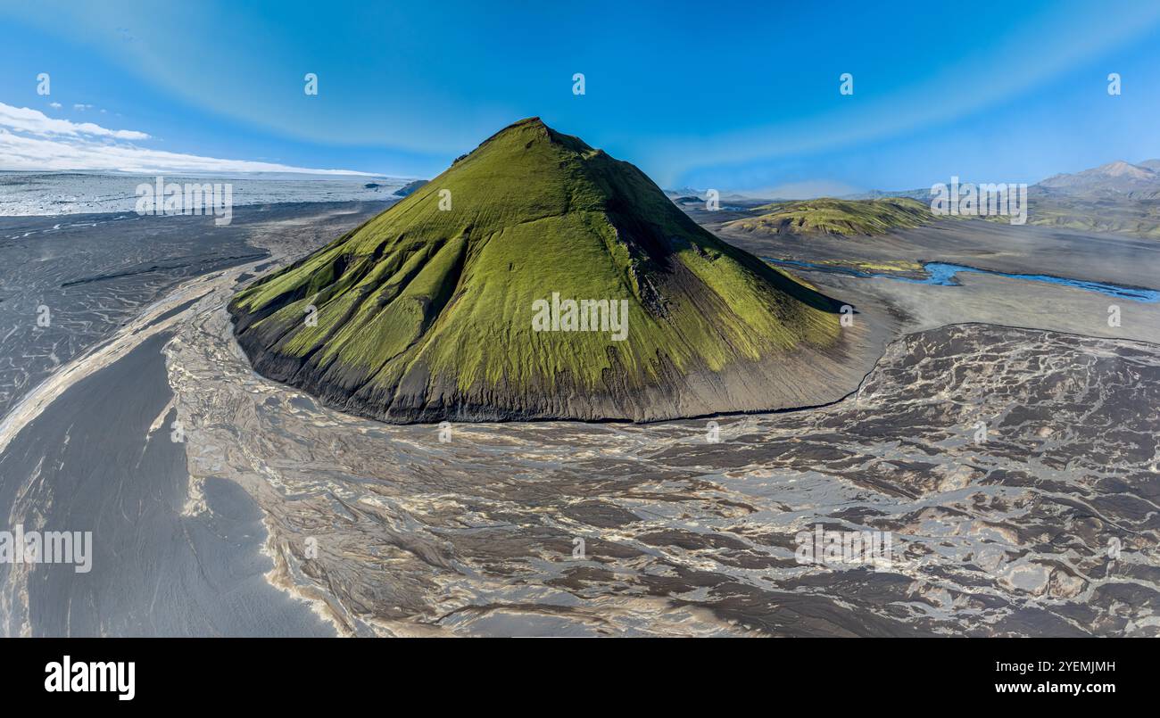 Maelifell volcano hi-res stock photography and images - Alamy
