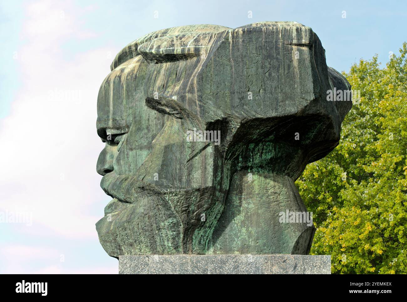 Sculpture sightseeing germany german hi-res stock photography and ...