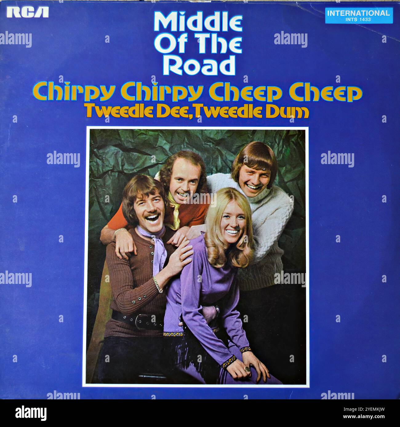 Middle of the road 1971 hi-res stock photography and images - Alamy