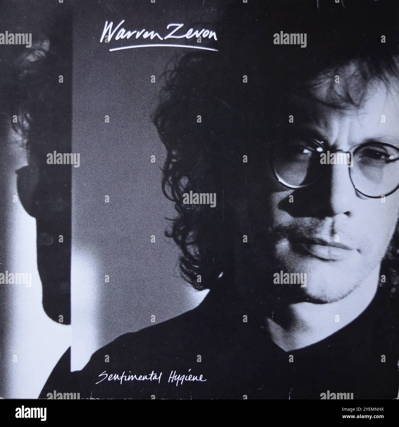 Warren zevon vinyl hi-res stock photography and images - Alamy