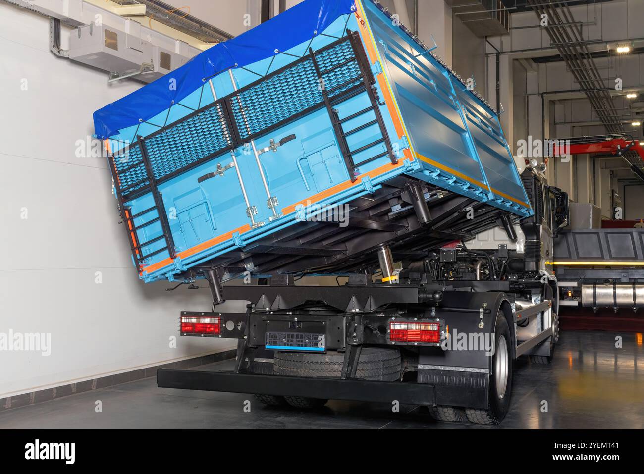 Metal semitrailer-grain container type 52 cubic meters in the raised ...