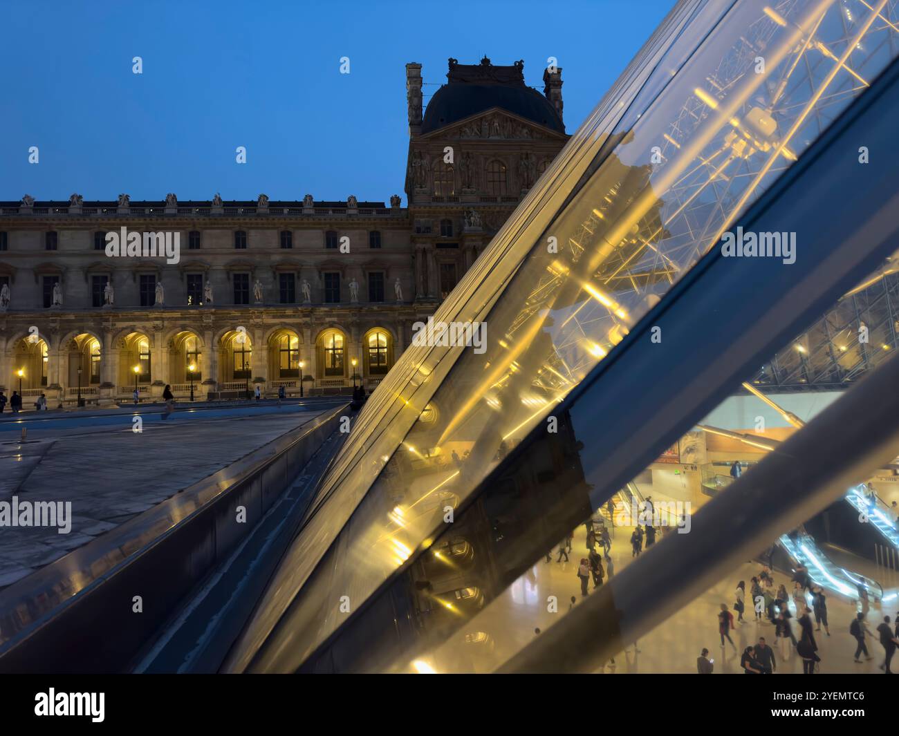 Louvre museum at dusk, Paris, France Stock Photo - Alamy