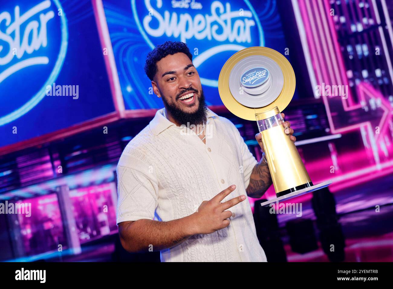 DSDS-Gewinner Sem Eisinger im Finale der Castingshow Deutschland sucht ...