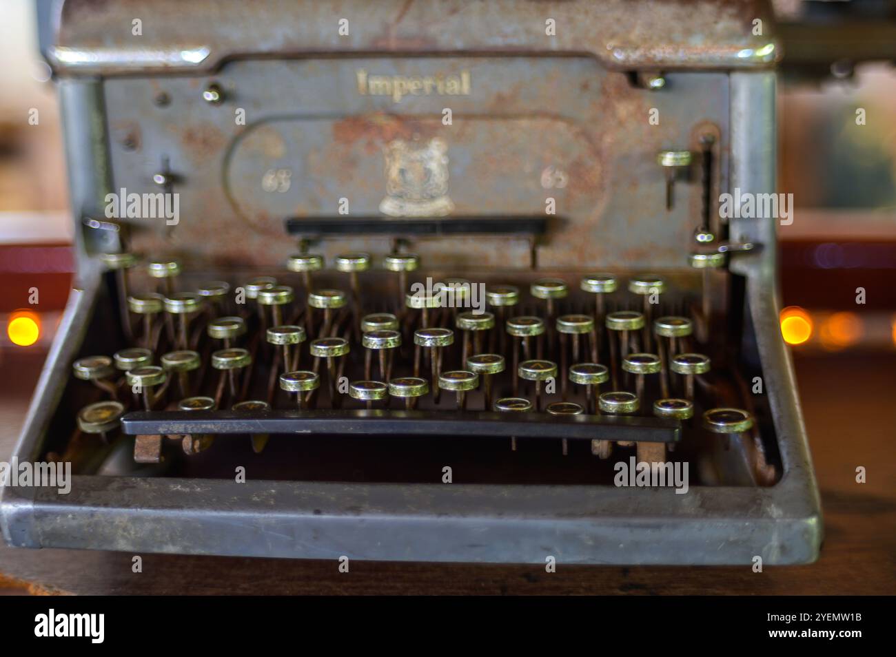 Typewriter restoration hi-res stock photography and images - Alamy