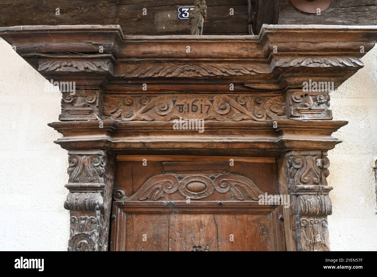 Medieval wooden carving hi-res stock photography and images - Alamy