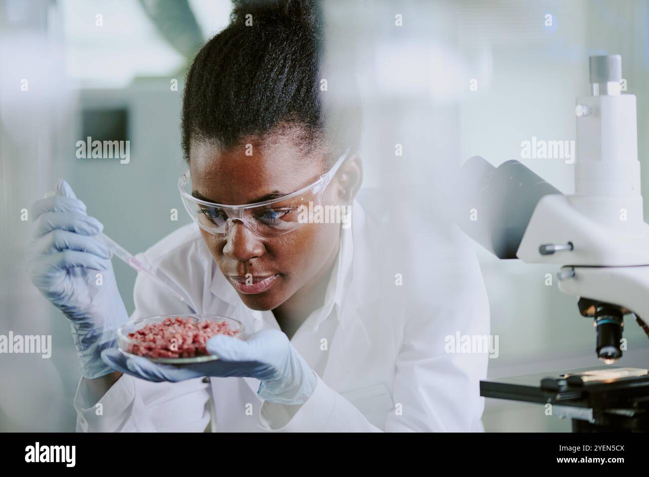 Observation under microscope hi-res stock photography and images - Alamy