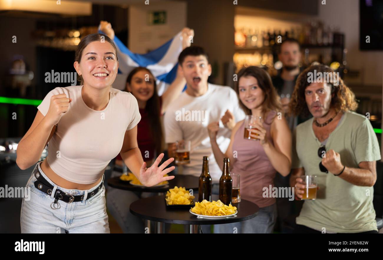 Female scottish football fans hi-res stock photography and images - Alamy