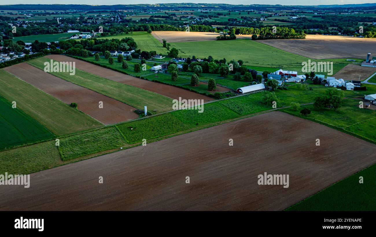 Aerial view scattered farmhouses hi-res stock photography and images ...