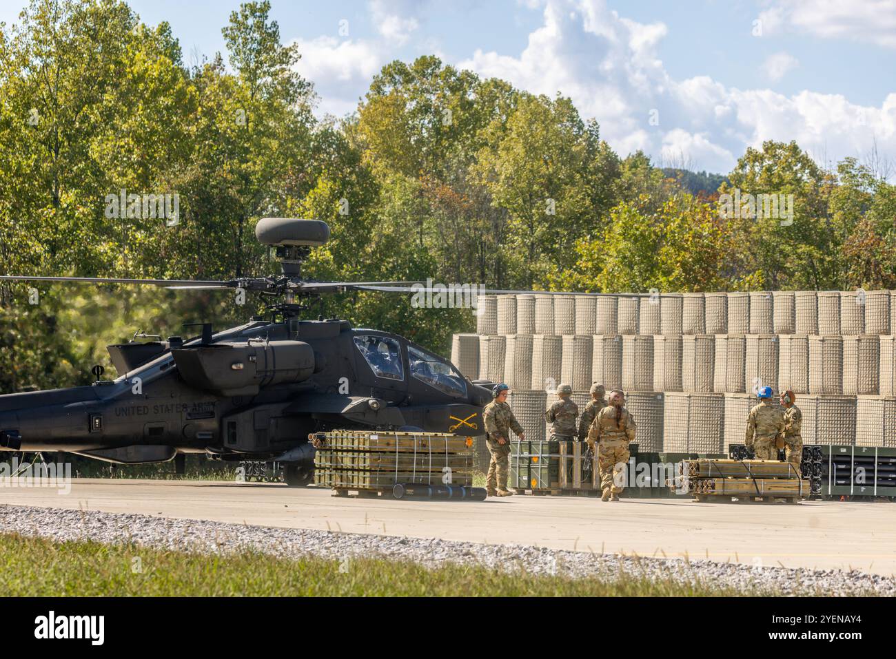 Soldier of 2-17th Cavalry Squadron "Out Front", 101st Combat Aviation ...